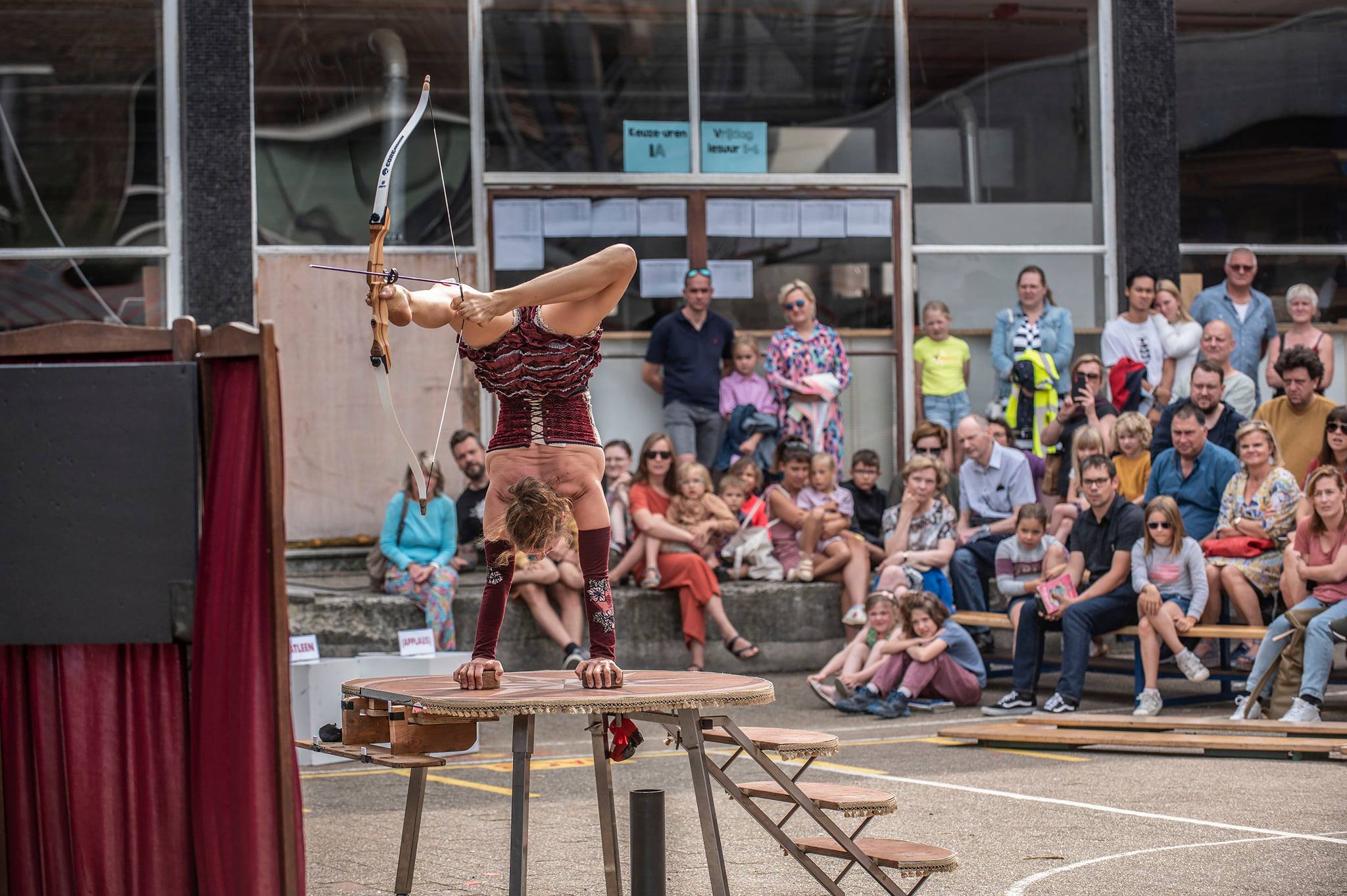 THE AMAZING KATLEEN ⋆ UP – Circus & Performing Arts